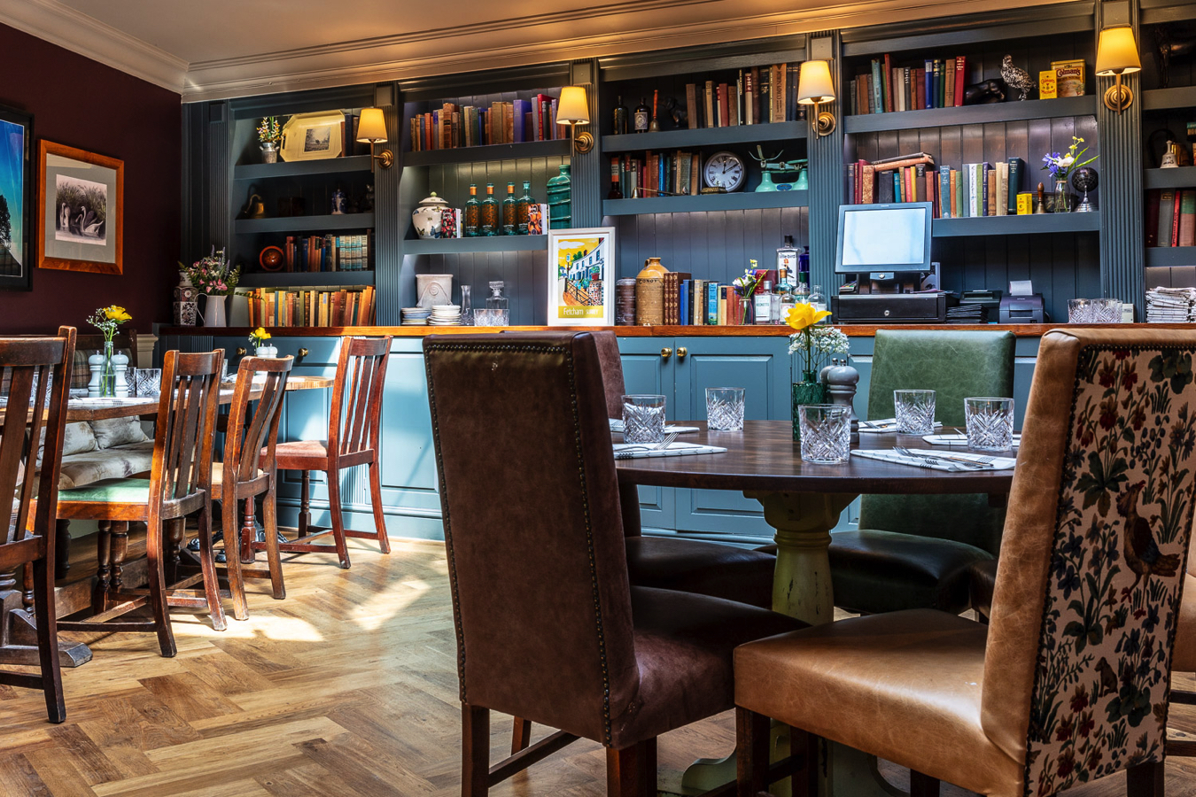 The Bell Fetcham | Serving hearty British food and a wide variety of drinks