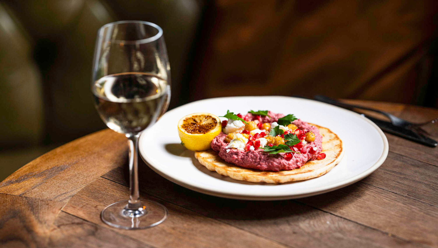 The Bell Fetcham | Serving delicious British food & a wide variety of ...